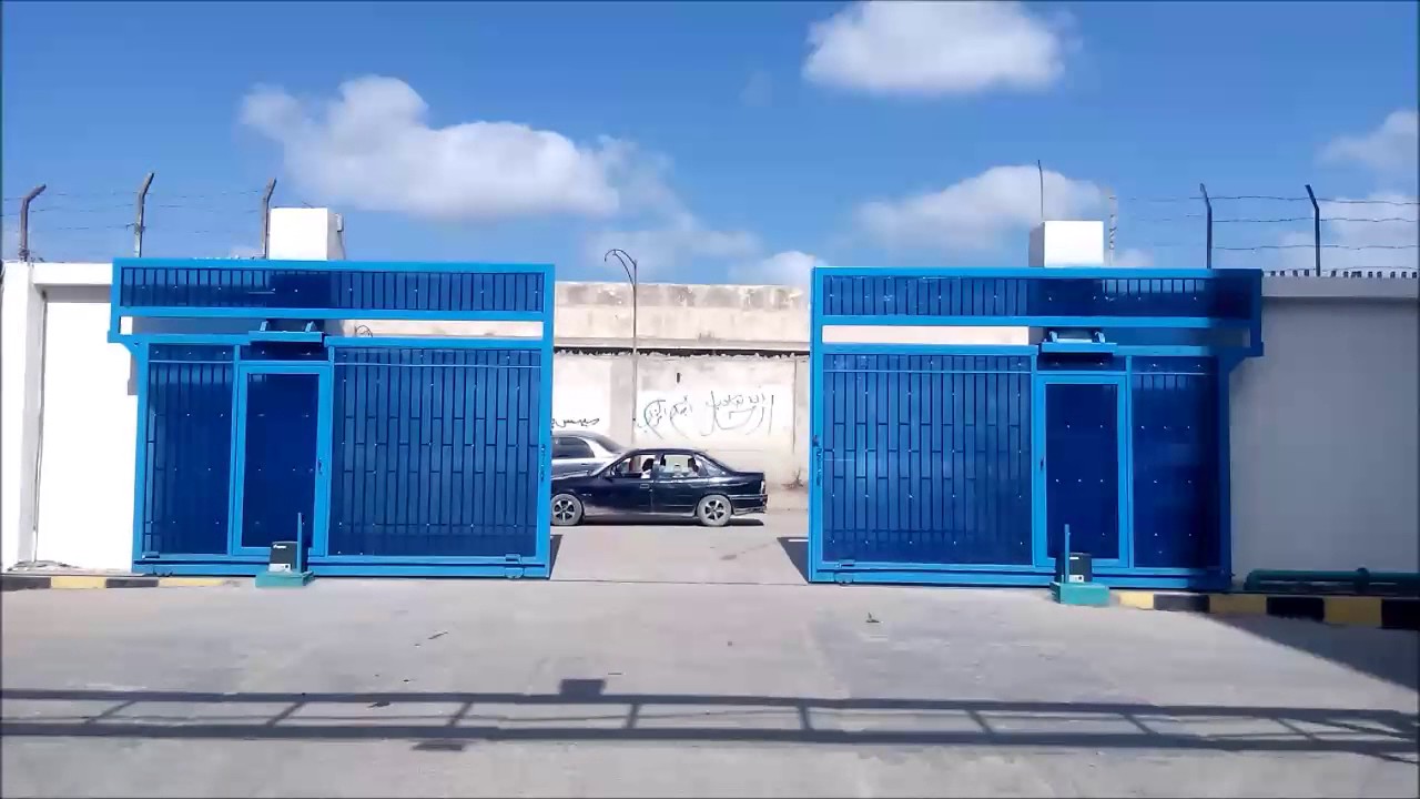 Technology Valley.Synchronized Sliding Gates - YouTube