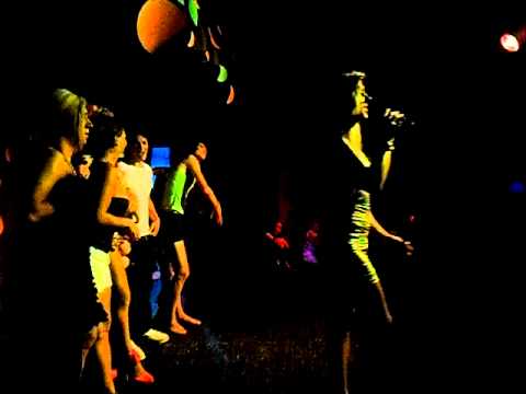 SHOW DE LETICIA DUMONT NO ANIVERSÁRIO DE CAROL ROGÊ - YouTube