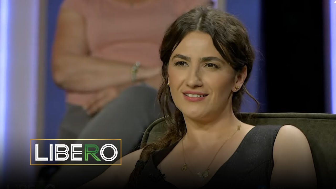 Vlora Nikçi "Jo vetëm shfaqje ishte një mësim për mua" - YouTube