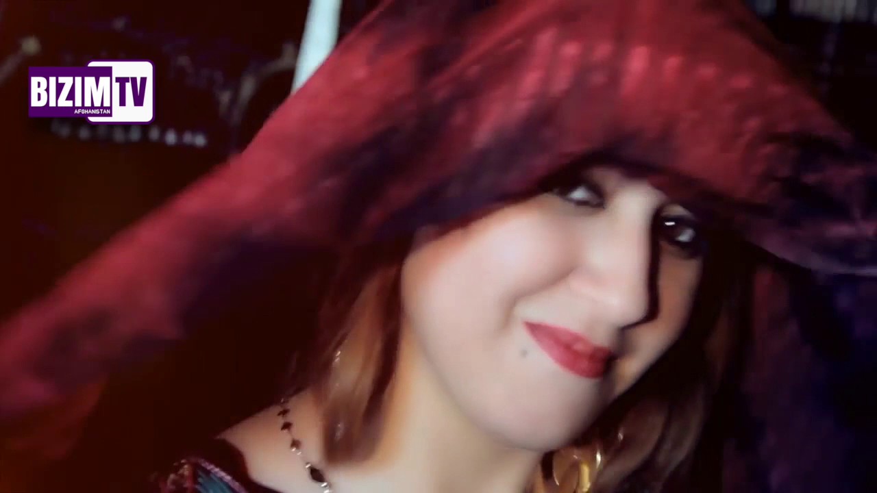 Dukhtare Maqbulak Basir Tanha & Khalil Khan Qarsak - YouTube
