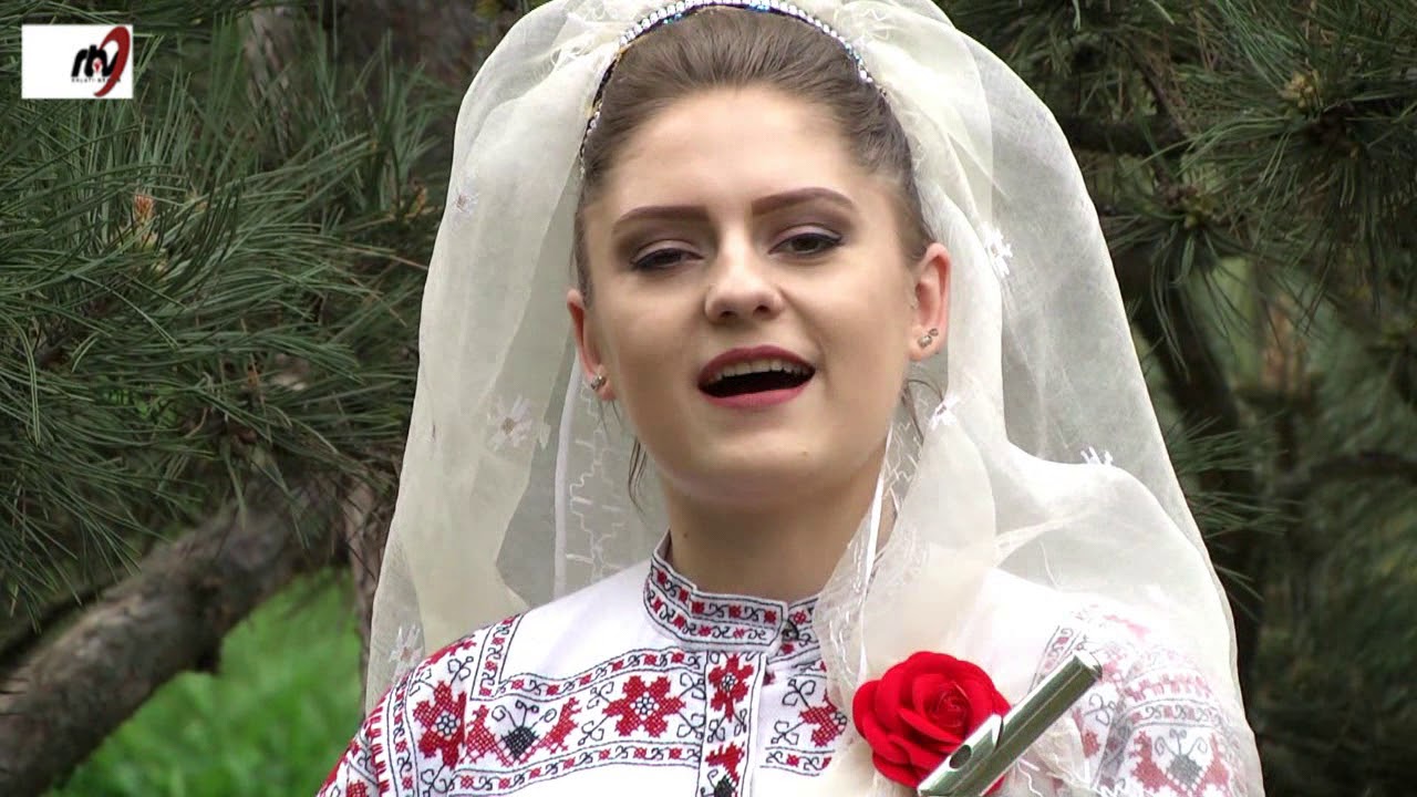 Madalina Artem - Floare alba de pe balta - YouTube