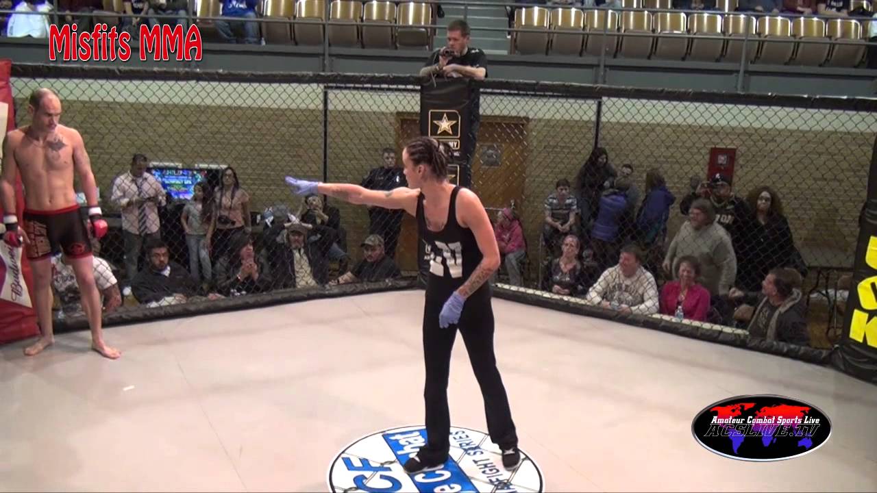 FIGHT.TV 14 Misfits MMA Presents Todd Roberts vs Andrew Muyskens - YouTube