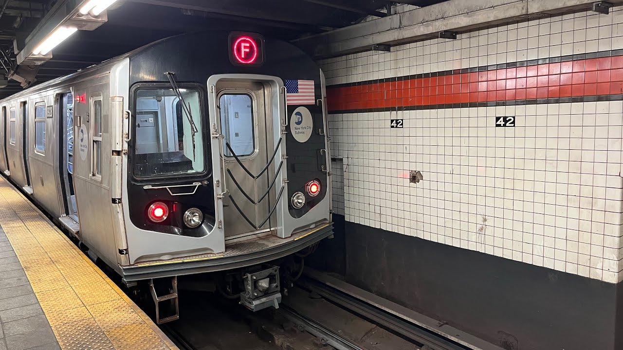 MTA Exclusive: R160B Siemens (F) Train Wrong Railing Out Of 42nd Street ...