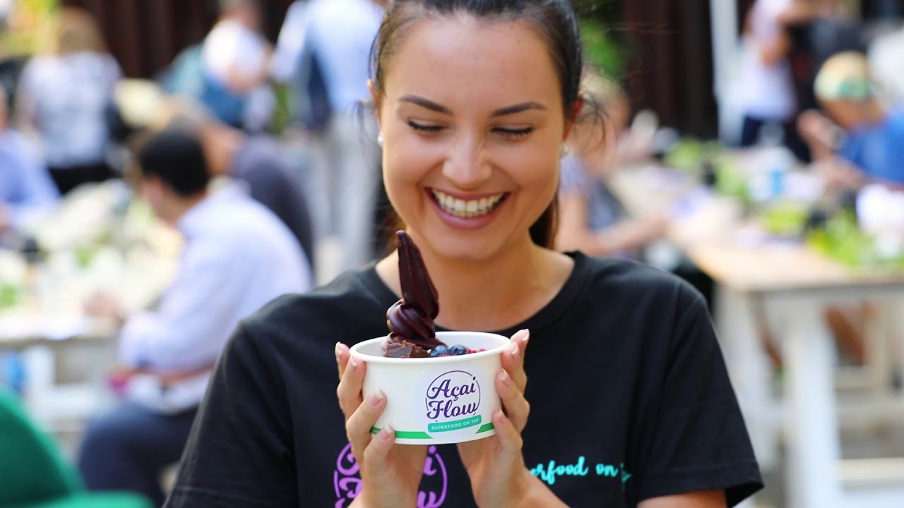 Acai Flow give away 300 açai bowls for WeWork Brisbane! - YouTube
