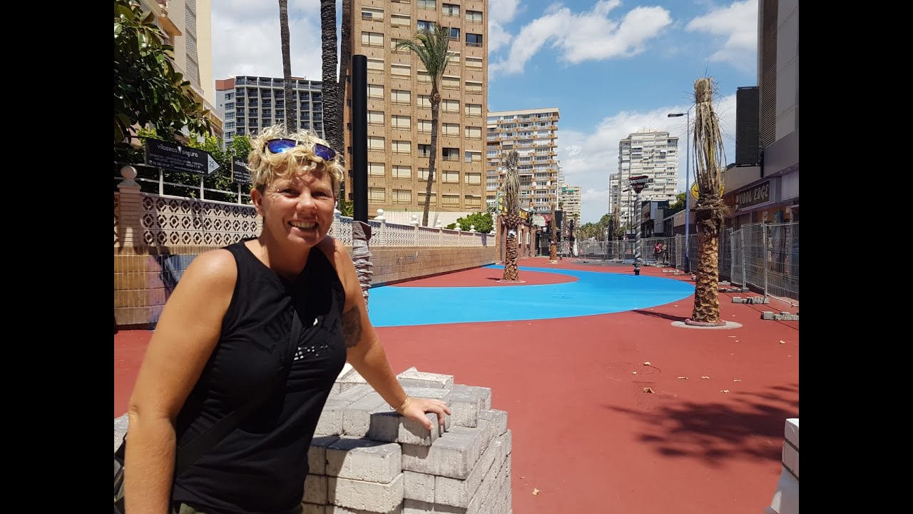 Benidorm - The Square - Almost complete - Look what they've done - YouTube