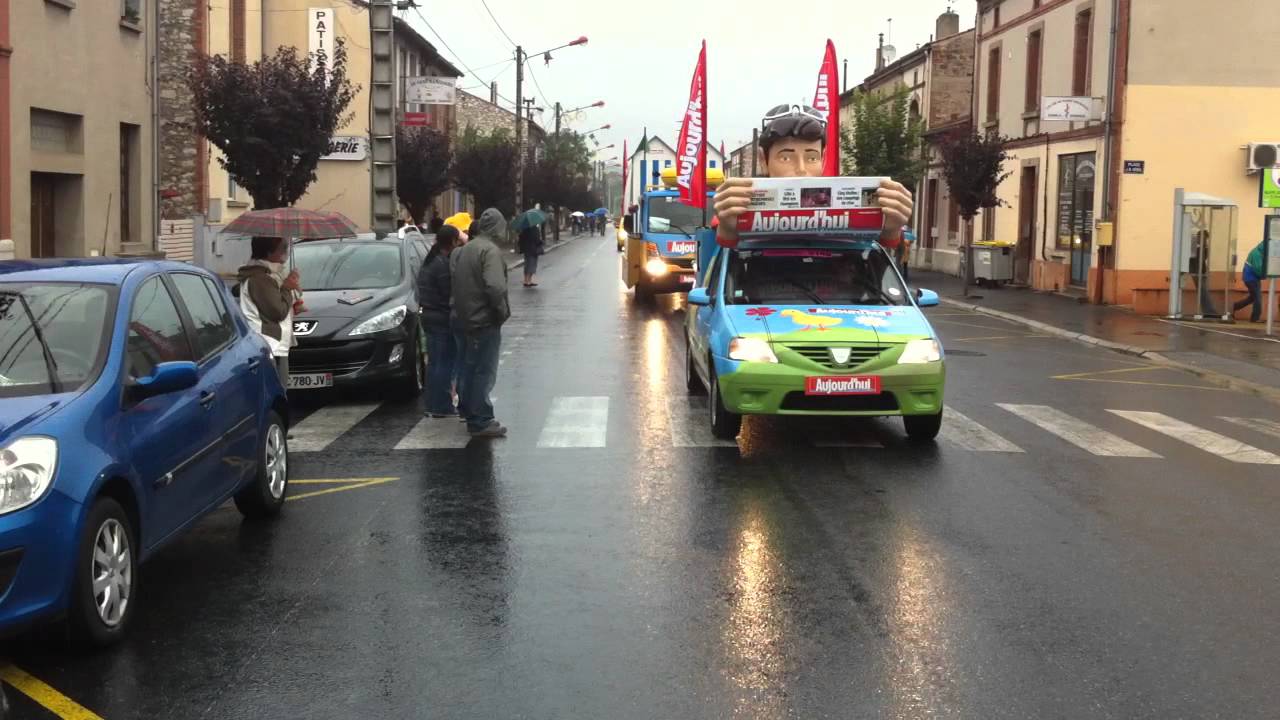 TdF 2011 Tour Caravan Part 2 - YouTube