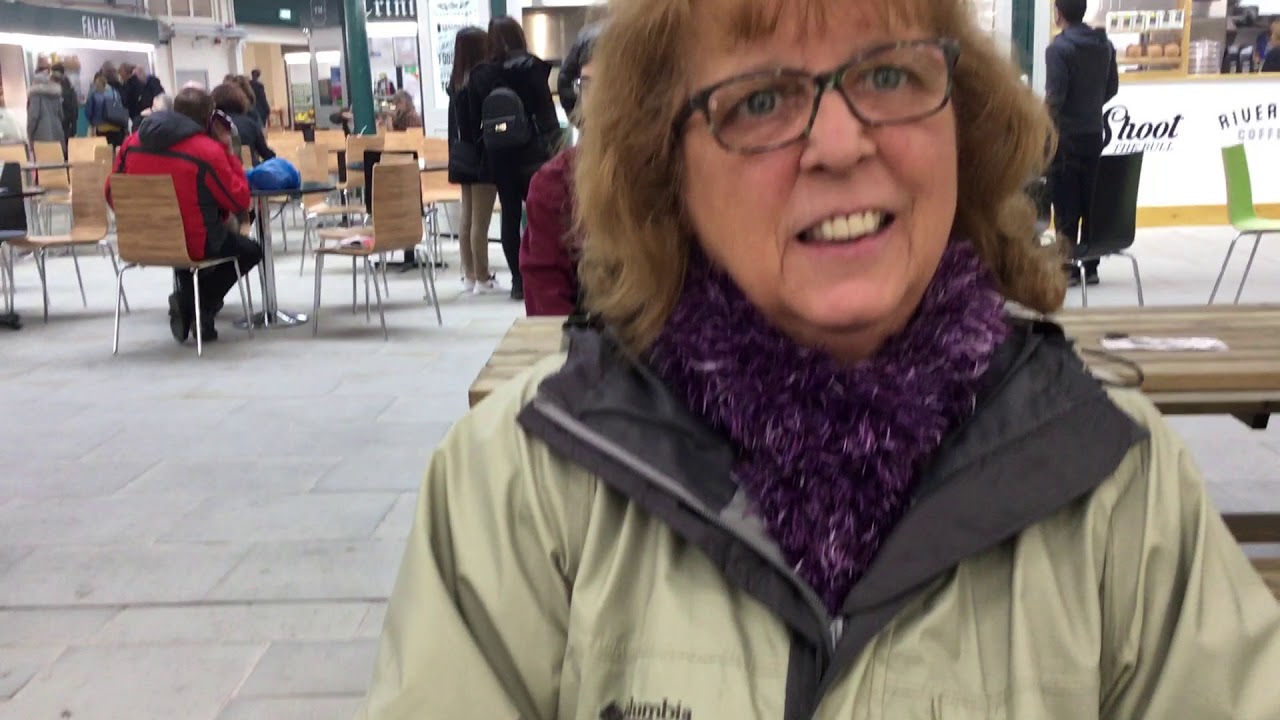 Hull England Trinity Indoor Market Poutine 2018 vid 1 - YouTube