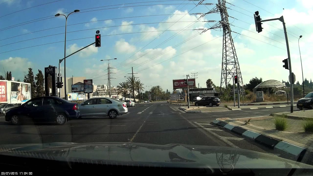 running a red light crash - YouTube