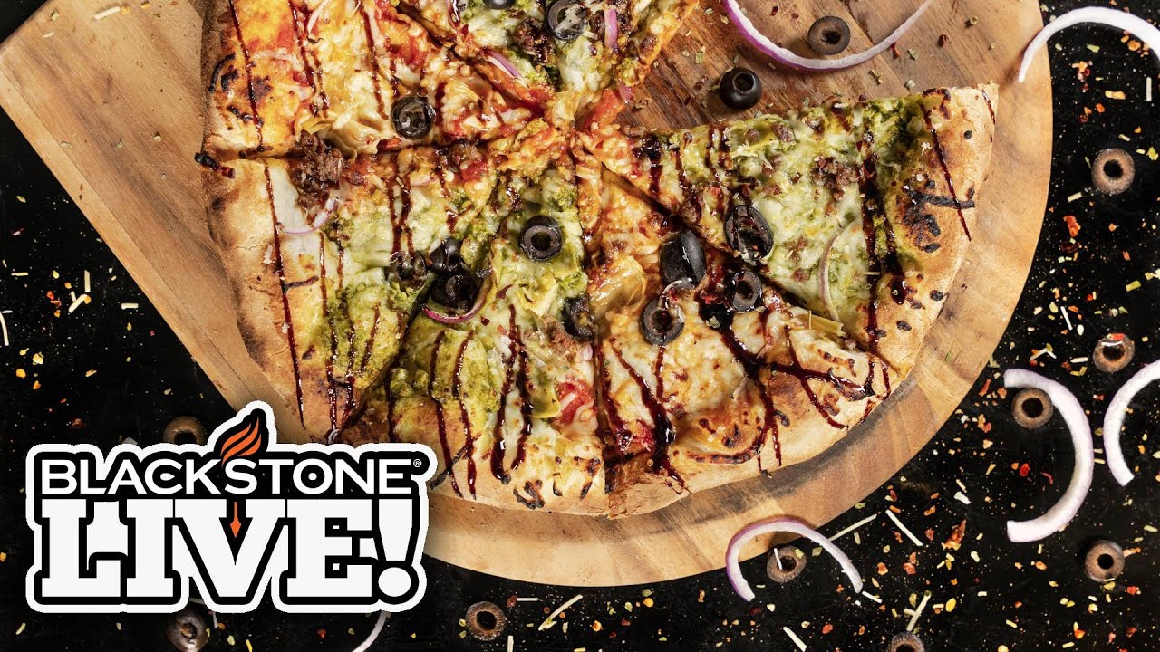 Pizza "Pi" Day with Blackstone Betty - Tips for Launching a Pizza - YouTube