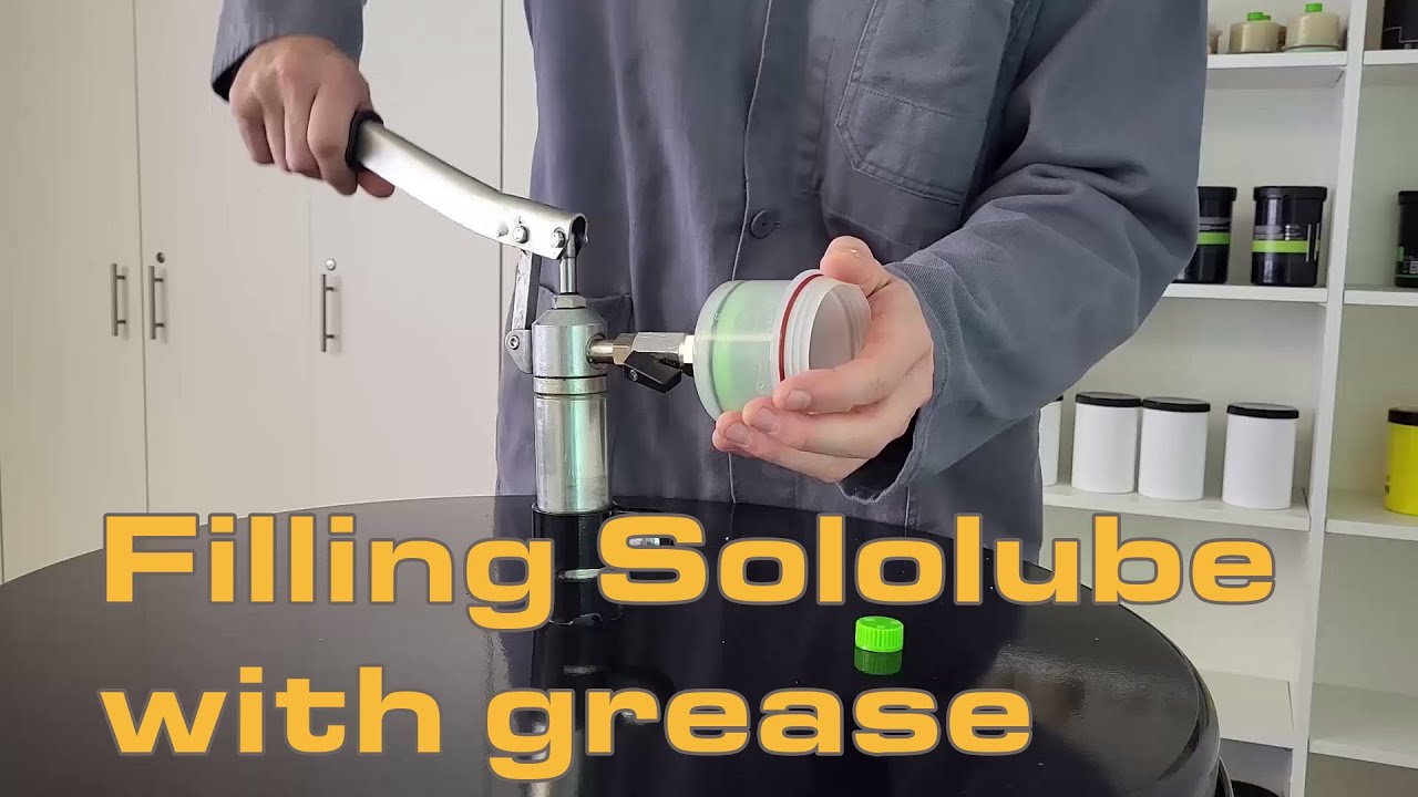 Filling Sololube with grease - YouTube