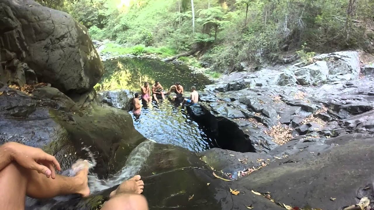Fun at the Currumbin Rock Pools - YouTube
