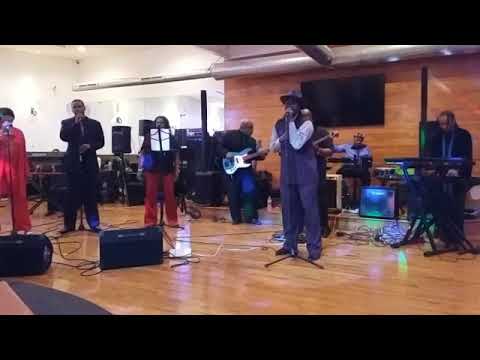 John McClary and Friends featuring Gerand and Rhonda Lancaster - YouTube