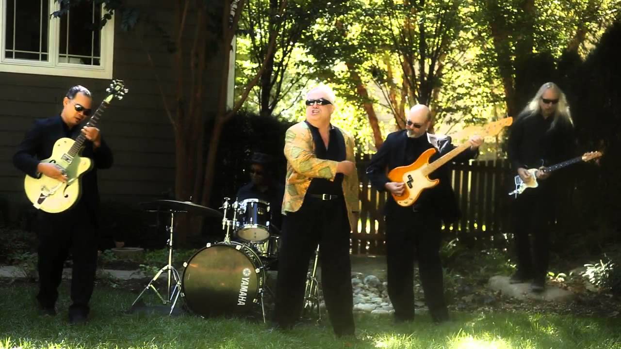 "Tango with the Devil" by Exit 10 with DC Dogs - YouTube