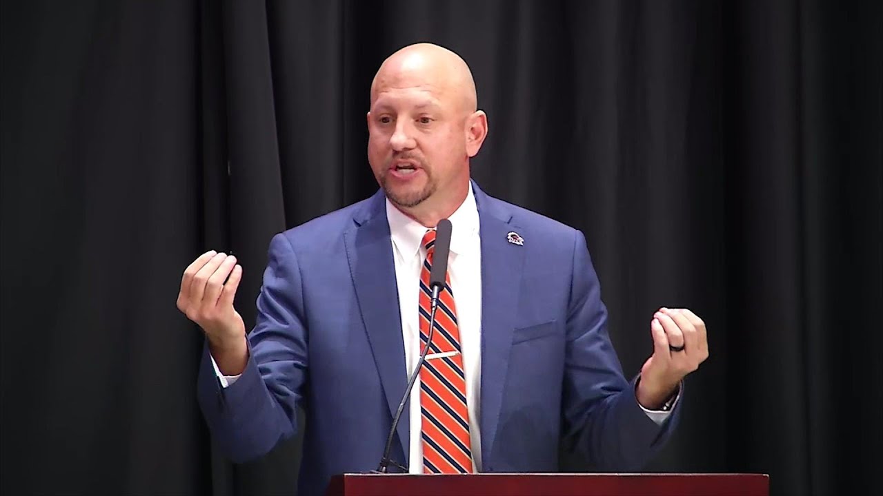 Former Hog RB Coach Jeff Traylor is ready to lead UTSA - YouTube