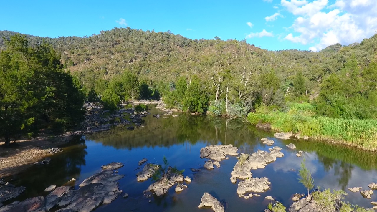 drone kambah act pools canberra murrumbidgee river - YouTube