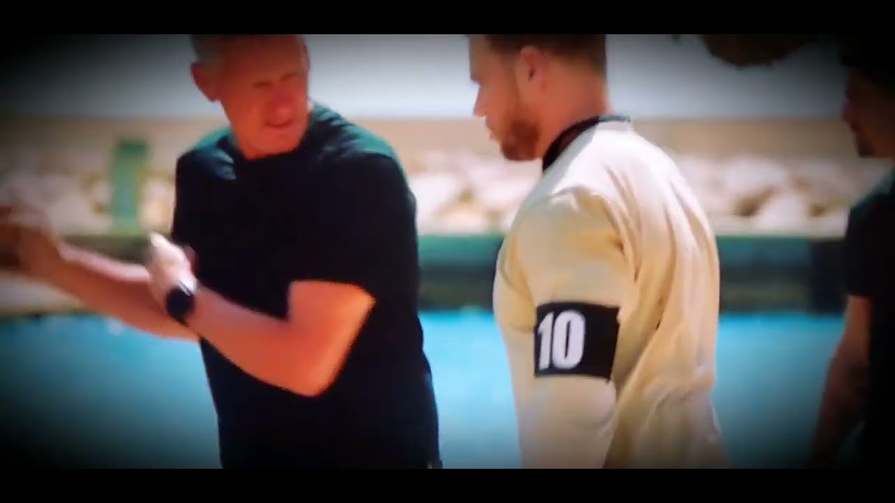 #SpecialForces! #MilitarySAS! #MilitarySBS! Mil Recruit Gus Somersault ...