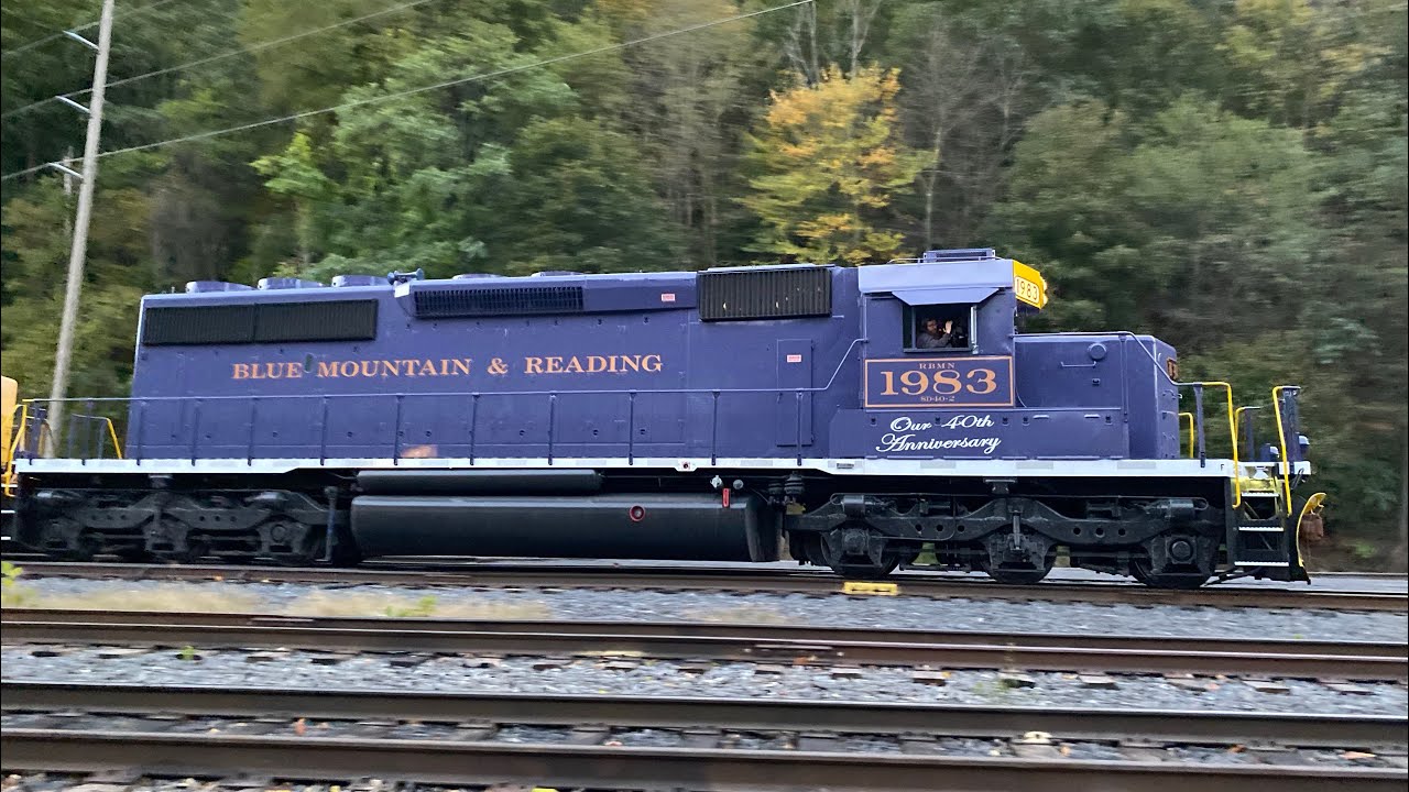 RBMN 1983 (40th Anniversary unit) leads northbound NRFF! (10/15/23) - YouTube