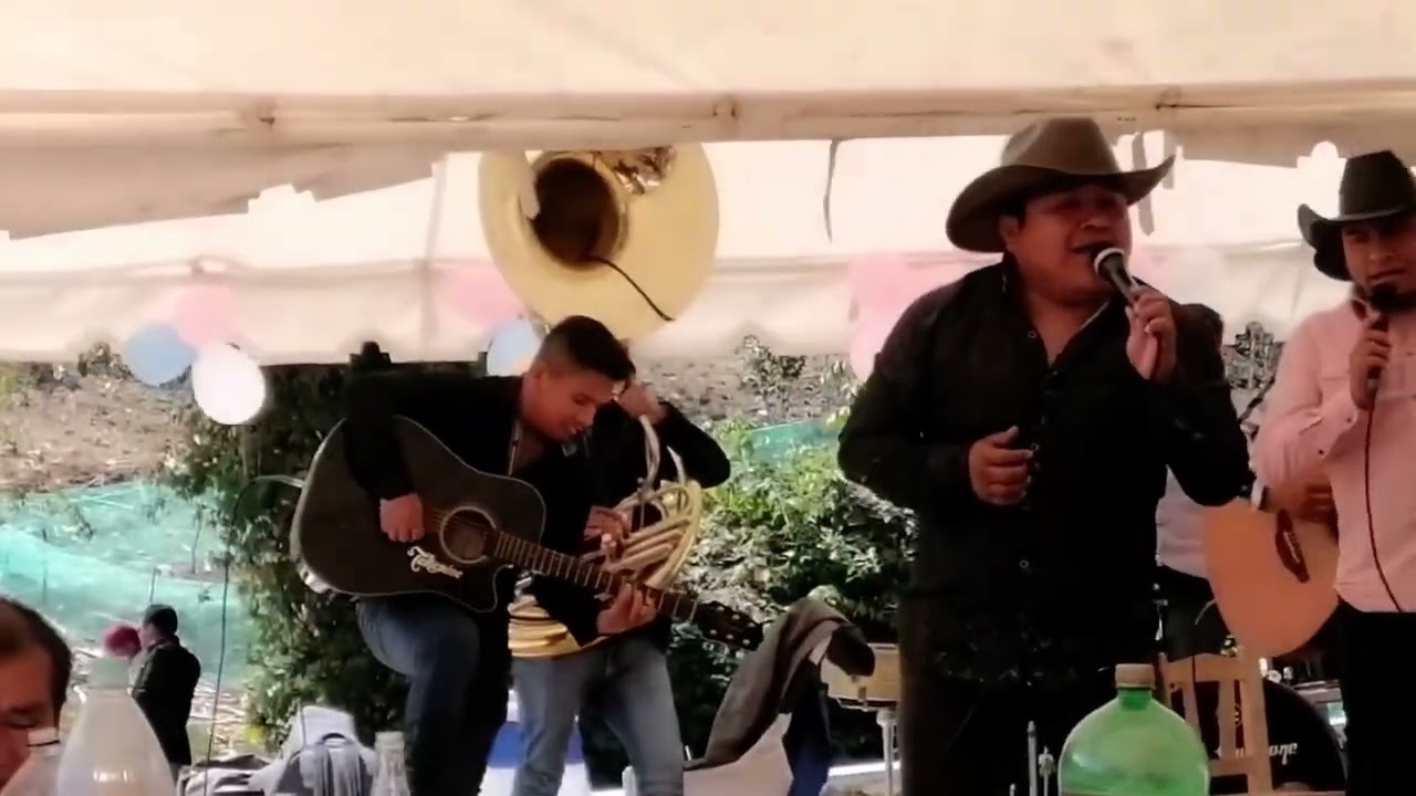 Mauk Ta Takin - Cirilo Sánchez y su Banda, alabanzas serreñas Chords ...