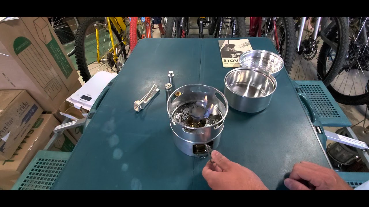 SVEA 123 Stove and Optimus 88 Cook Set - YouTube