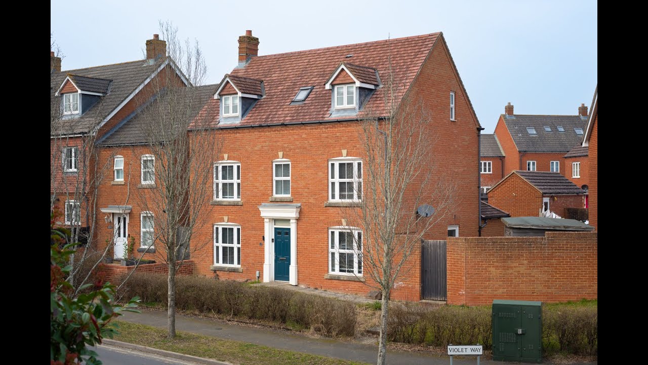 Violet Way, Kingsnorth - Property Tour - YouTube