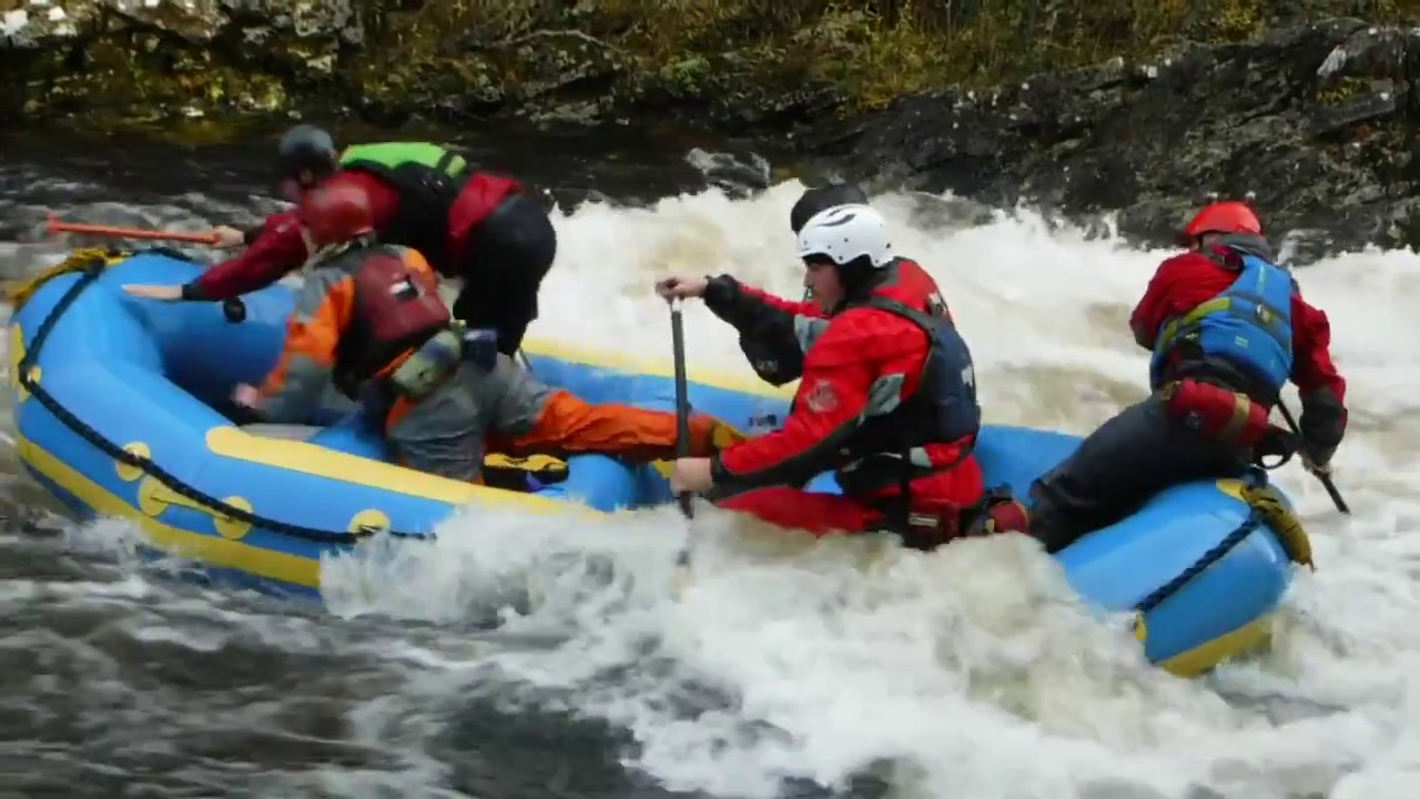 Raft Surfing River Garry - YouTube