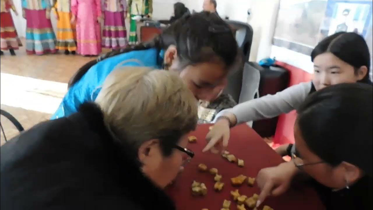 Игра "Шагай наадан" - День народного единства - YouTube