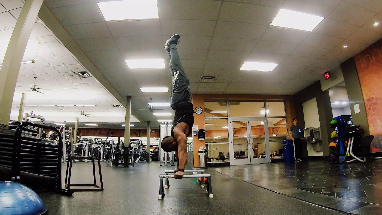 5 REPS WEIGHTED HANDSTAND PUSHUPS WITH 5 KG (11 LBS) EXTRA - YouTube