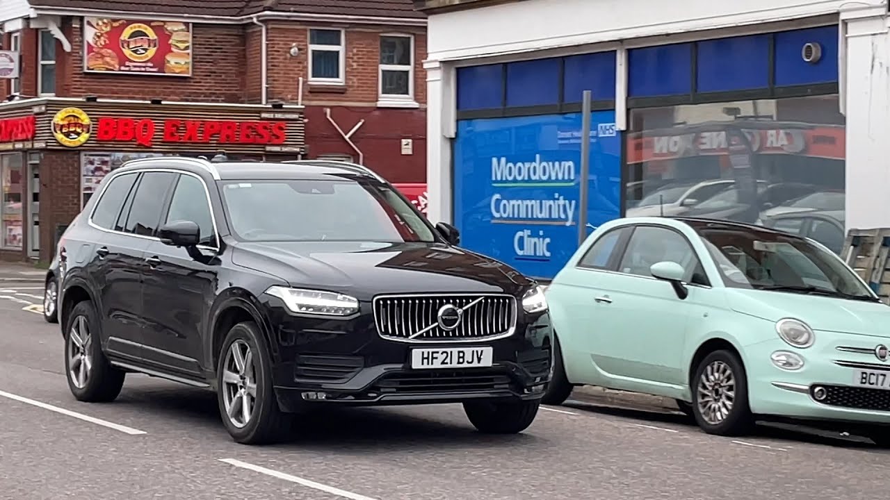 Dorset Police Unmarked Volvo XC90 ARV Rear Blues Demo Driving Through ...