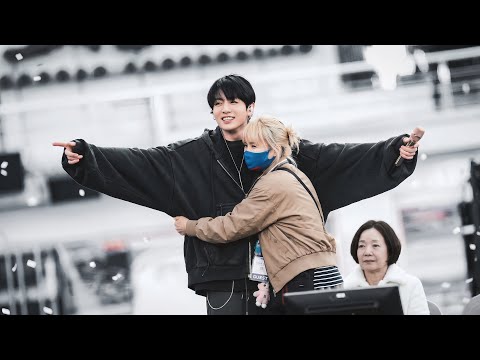 Jungkook Surprised! BTS's Jungkook Didn't Expect His Mother to Show Up at Soundcheck Day 2