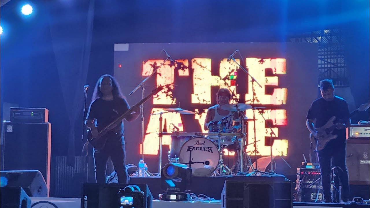 THE AXE BAND|| yeuta chithiko Saharale .....|| Damak food festival ...