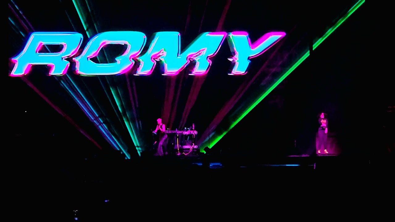ROMY (from THE XX) in 4K - TENSION TOUR - FULL SHOW - TORONTO ...