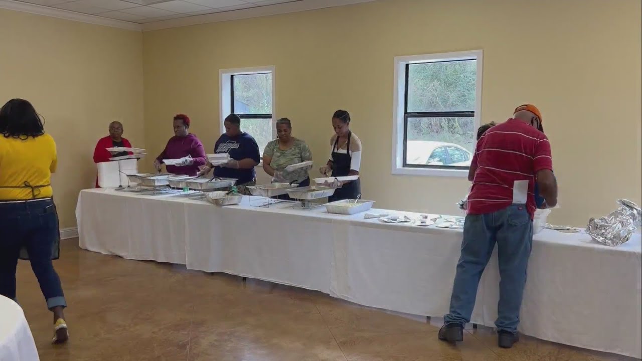 Living Local: December 2, 2022 - YouTube