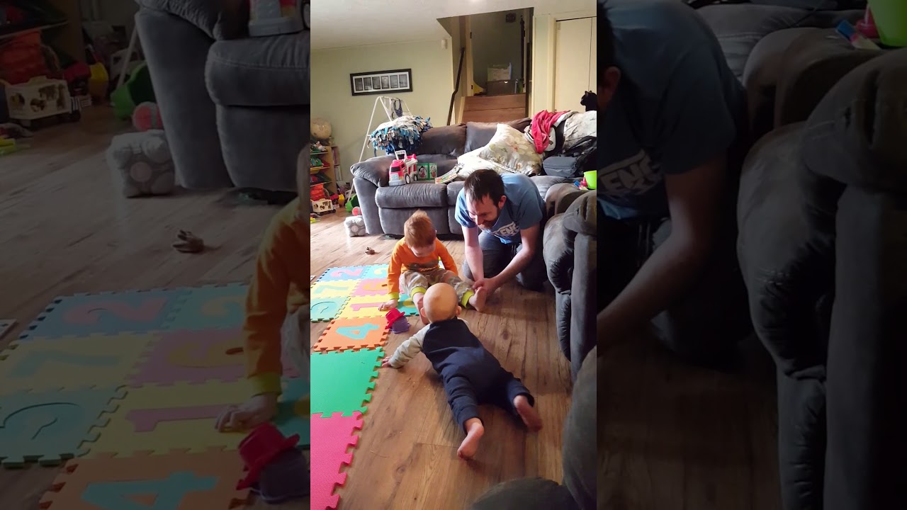 Boys and farts... - YouTube