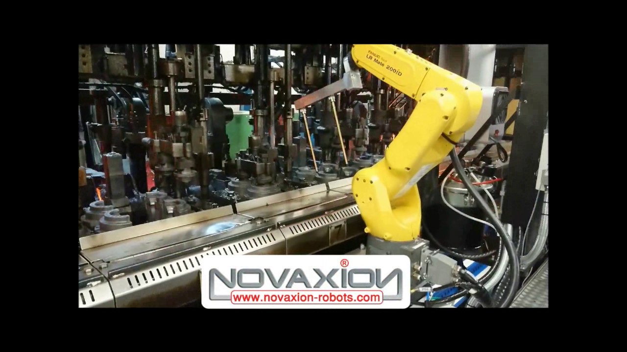 Swabbing Robot for IS machine Swab On-The-Fly - YouTube