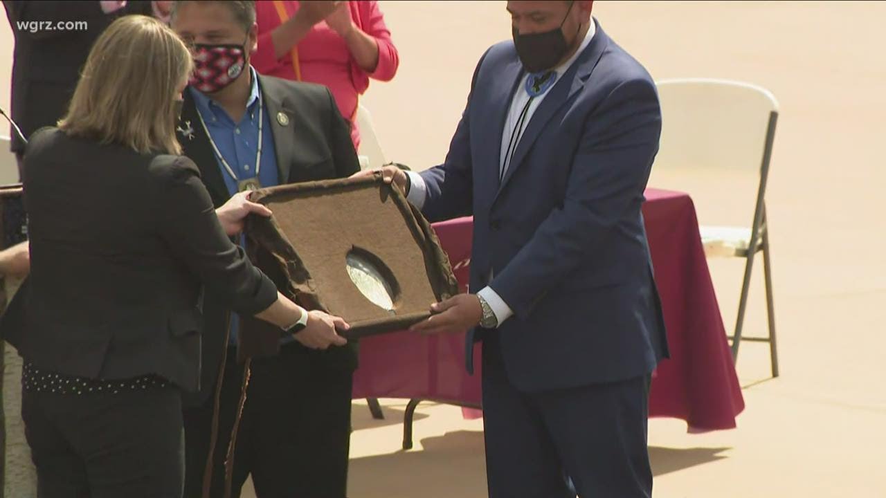 Red Jacket peace medal ceremony today in Salamanca - YouTube