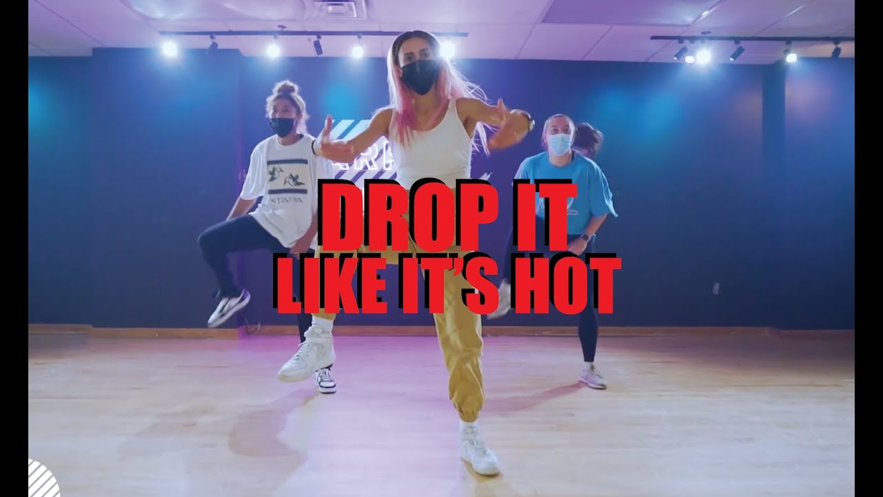 Snoop Dogg Drop It Like Its Hot Dance Gif