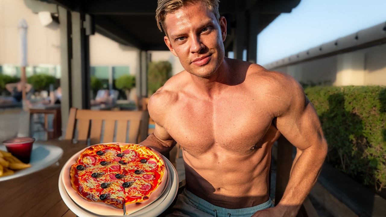 How I eat Pizza and stay in Shape - YouTube