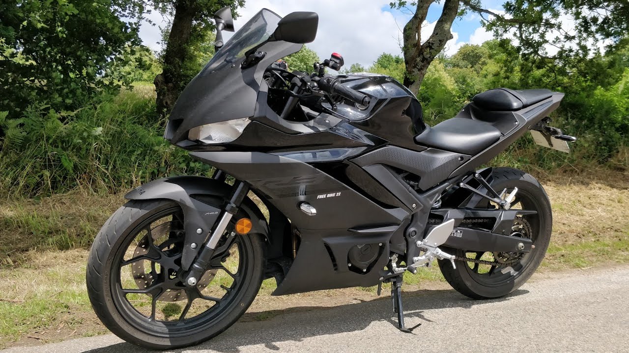 TEST n°213 : YAMAHA R3 2020 42 CH / 1000 fois mieux qu'un Ninja 400 ...