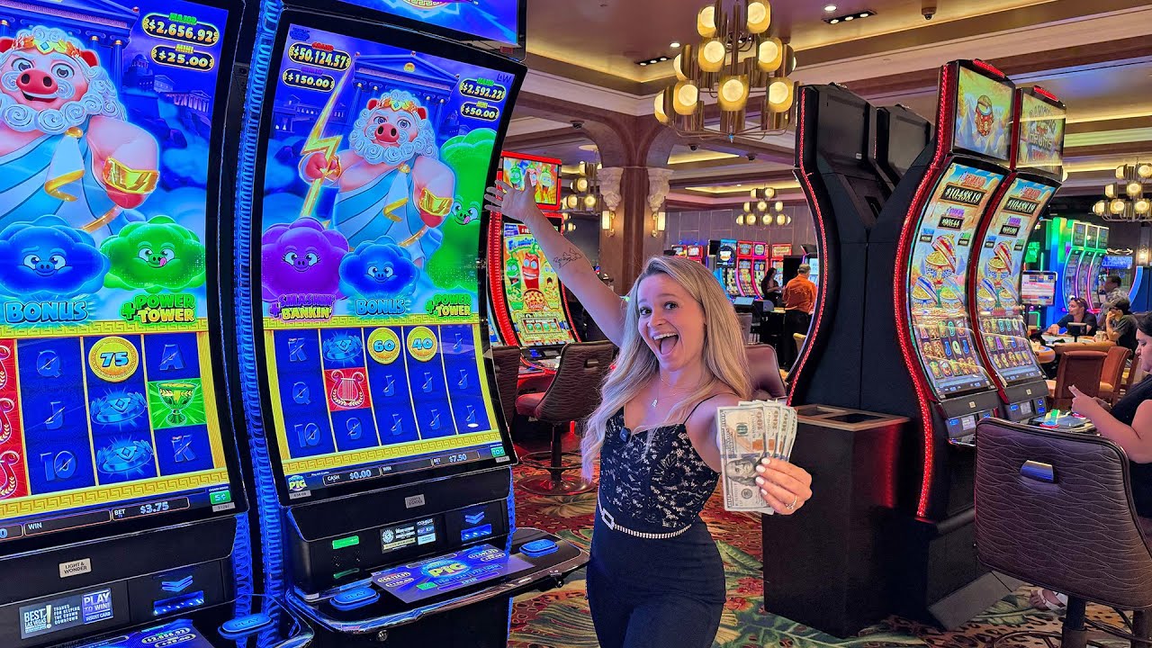 The Most Exciting Session Of Her Life! (Las Vegas Slots NEVER Hit Like ...