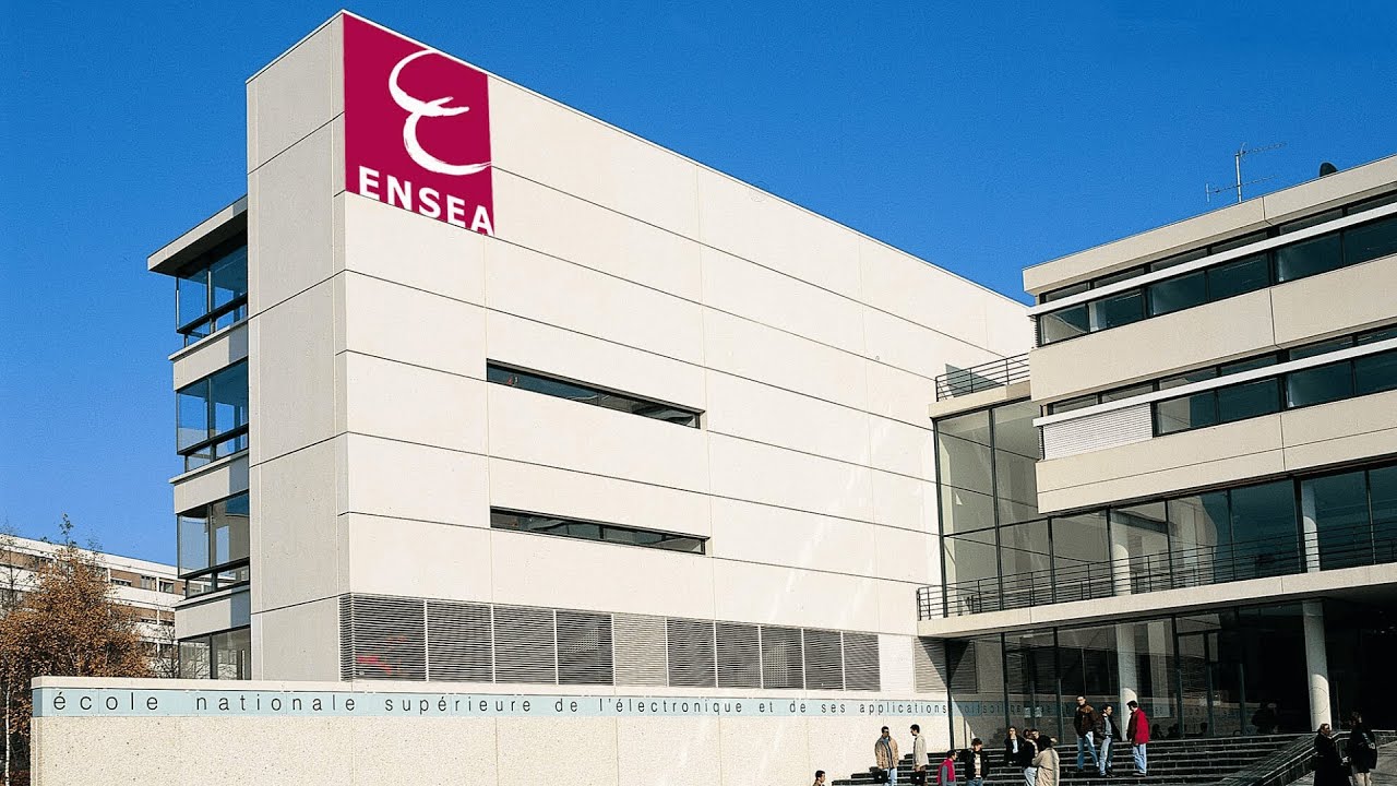 Présentation ENSEA - YouTube