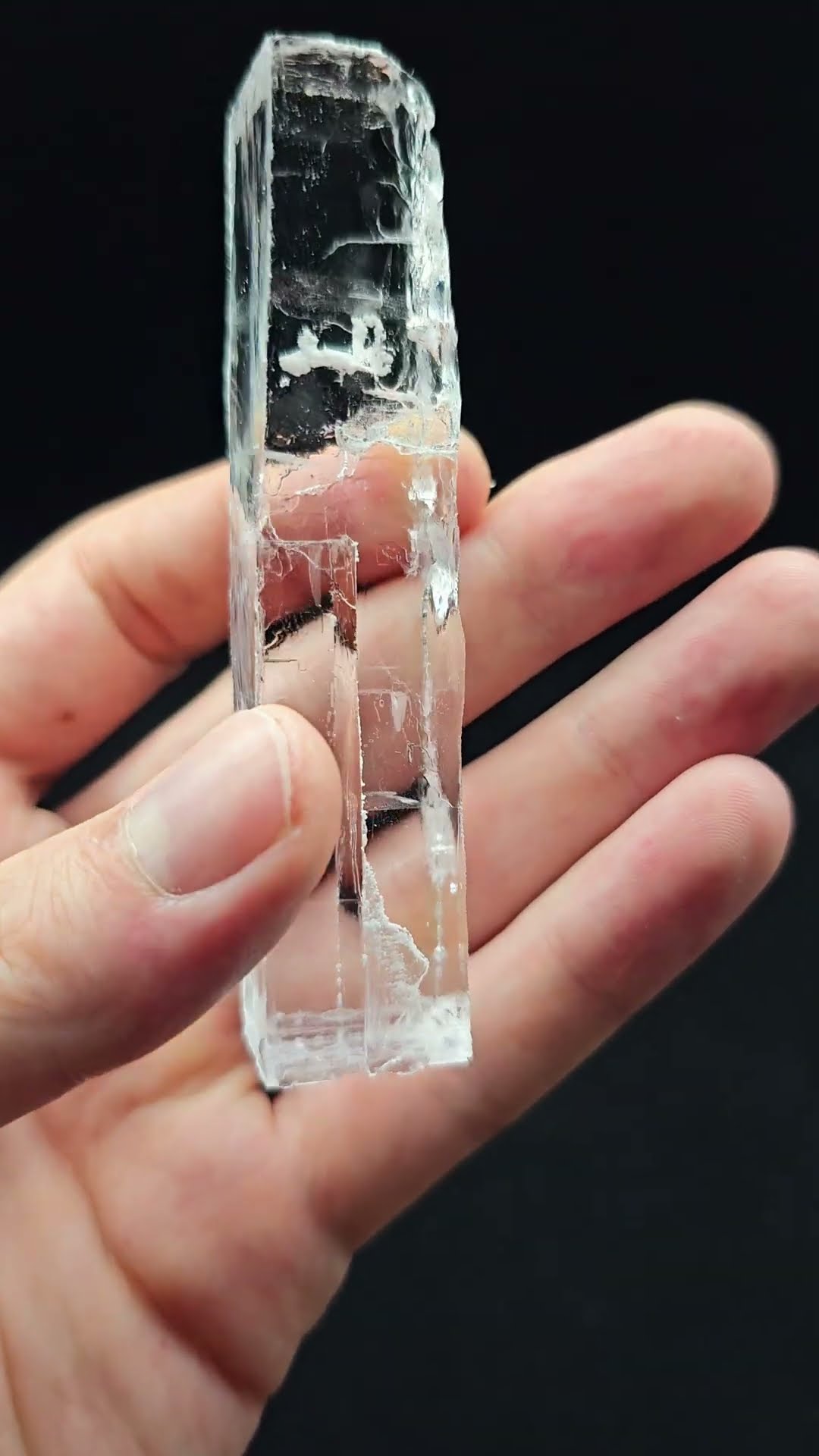 Halite crystal, salt crystal, transparent sample 73 g. - Bakhmut field ...