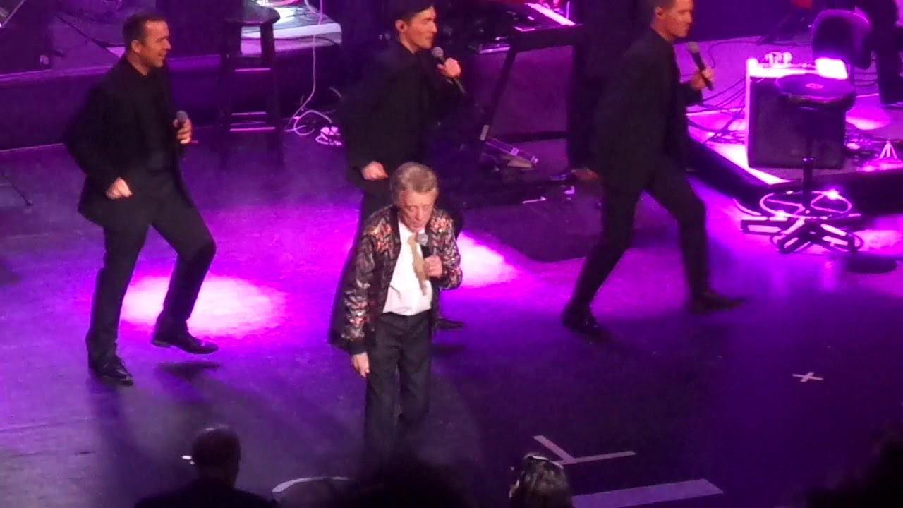 Frankie Valli & The Four Seasons - Sherry 11-15-19 Warner Theatre - YouTube