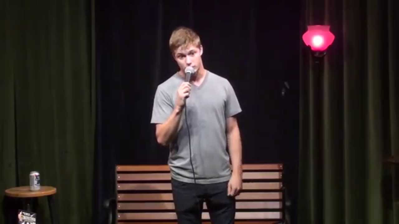 Jordan Leer stand-up at Flappers Comedy Club - YouTube
