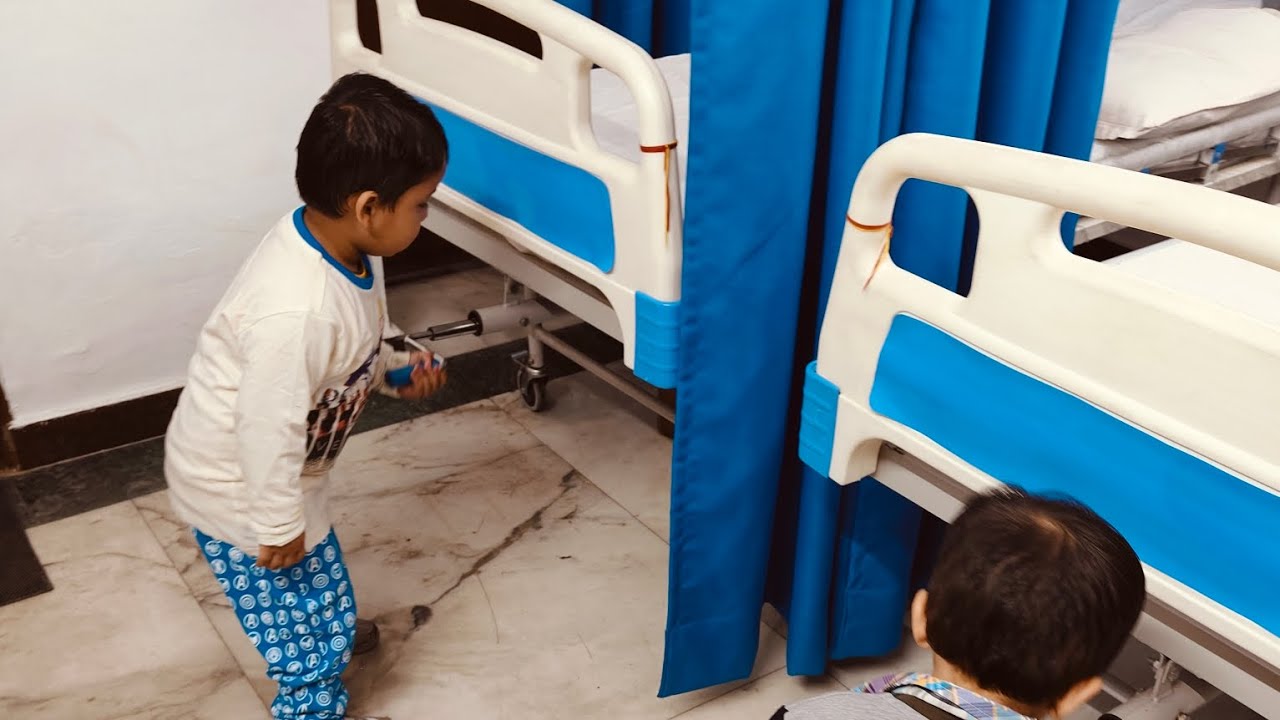 हरिद्वार में छोड़ो बच्चों के साथ घाट पर जाना खतरे से खाली नहीं बच्चे ...