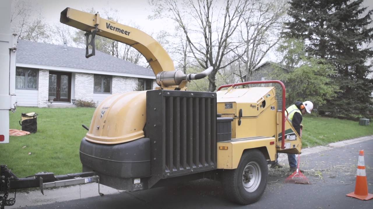 From Those Who Know: Premier Tree Service | Vermeer Tree Care Equipment ...