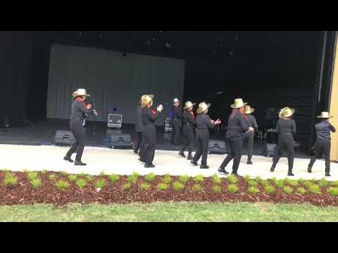 On The Honky Tonk Highway line dance, chor Maggie Shipley, music Luke Combs - YouTube