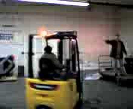 Crazy Forklift Burnout