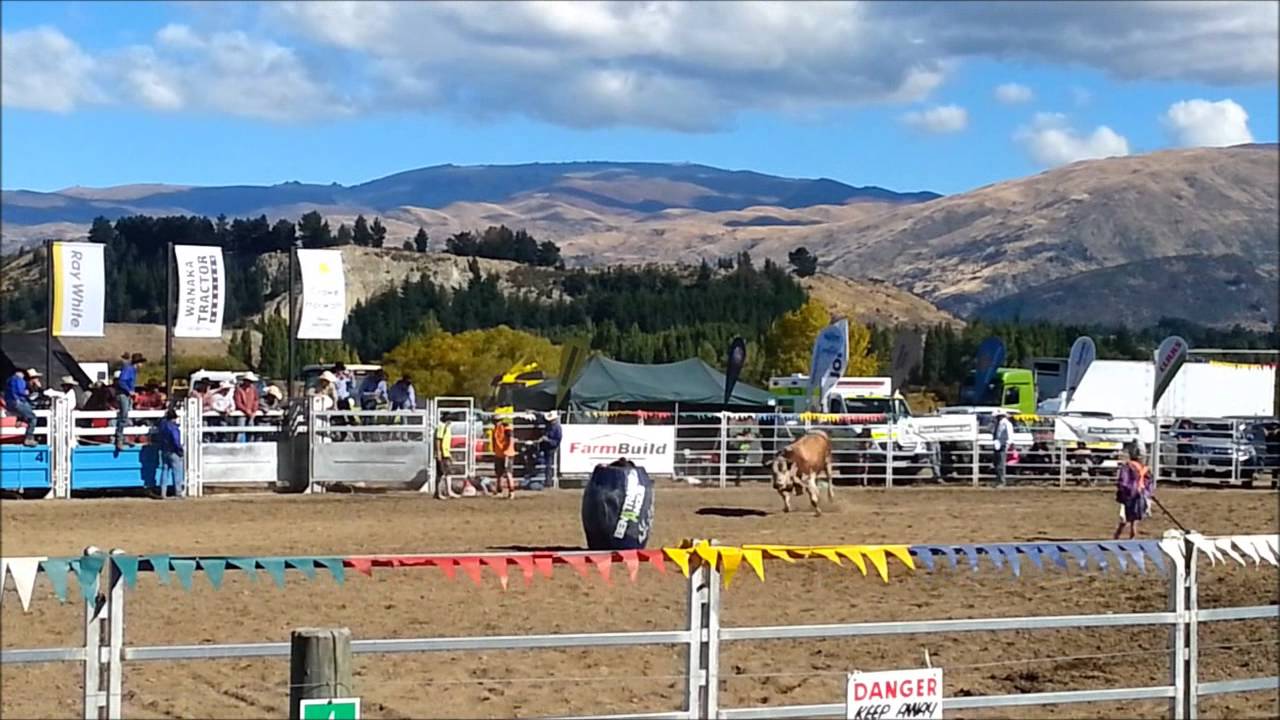 Wanaka Rodeo Final 2013/2014 - YouTube