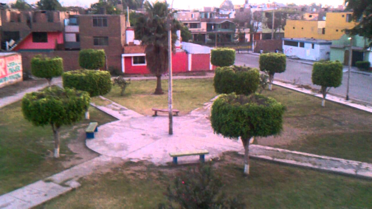 Neighborhood in Santa Anita, Lima Peru - YouTube