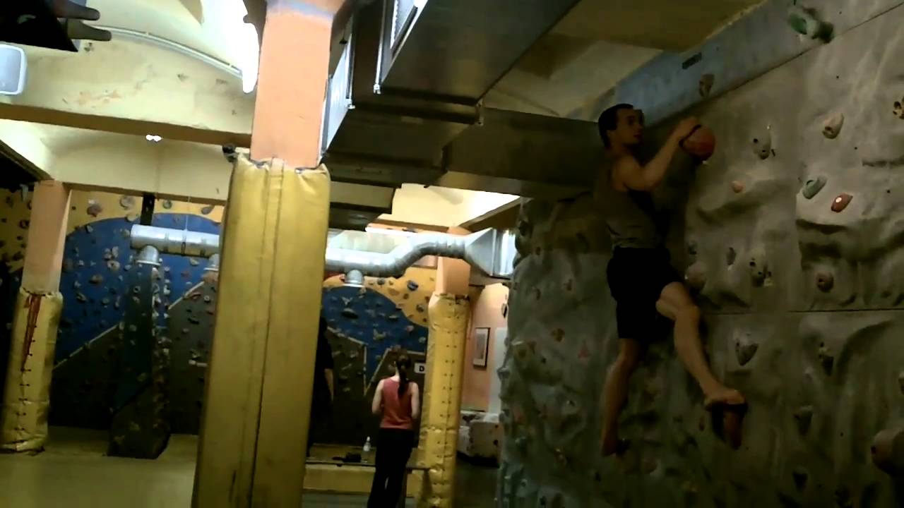 Advanced Boulder-Parcours - YouTube